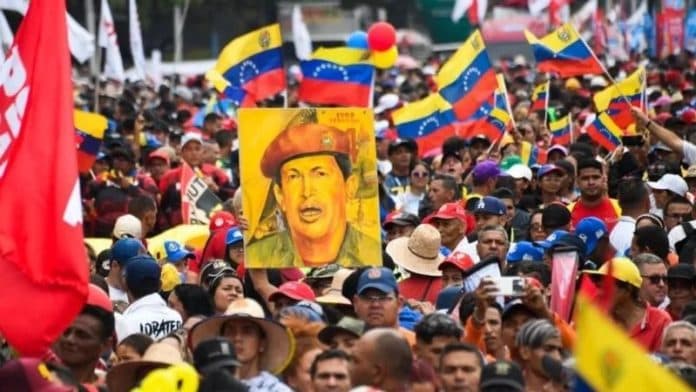 Bring them back. Venezuela, el muro de la dignidad contra el fango de ...